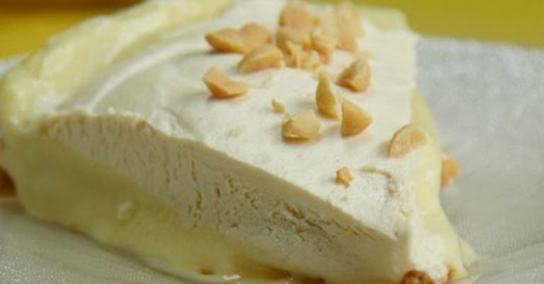 Enjoy Elvis Presley’s Favorite Snacks In This Elvis Pie – Enjoy Easy Meals