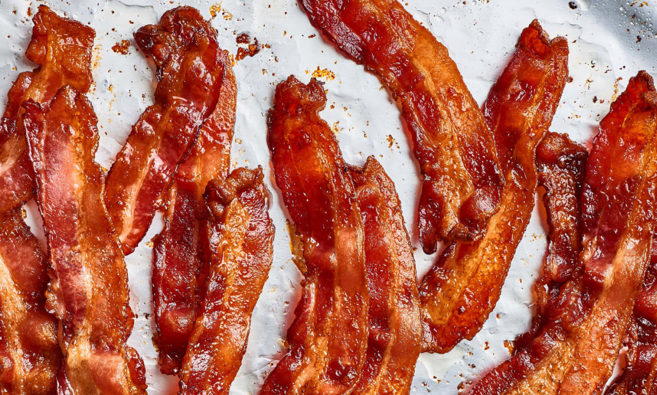 A Professional Chef Teaches Us All How To Make Perfect Bacon – Enjoy ...